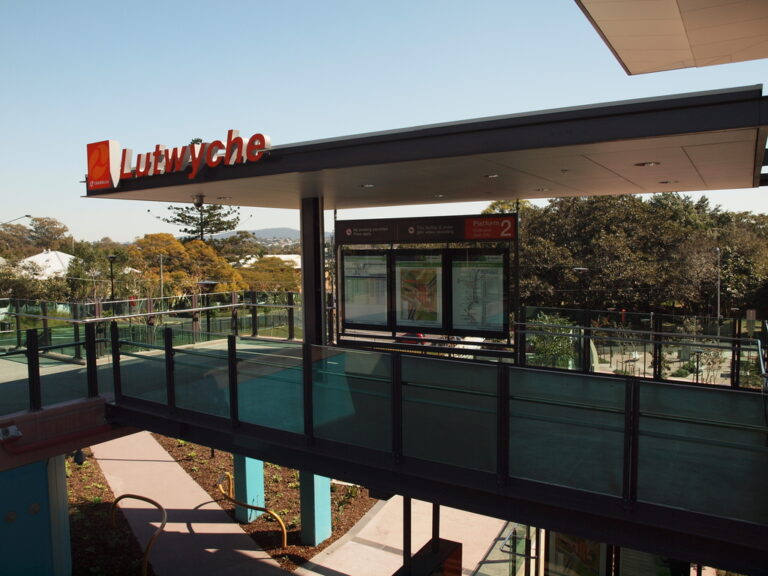 Lutwyche Busway - Sencova*
